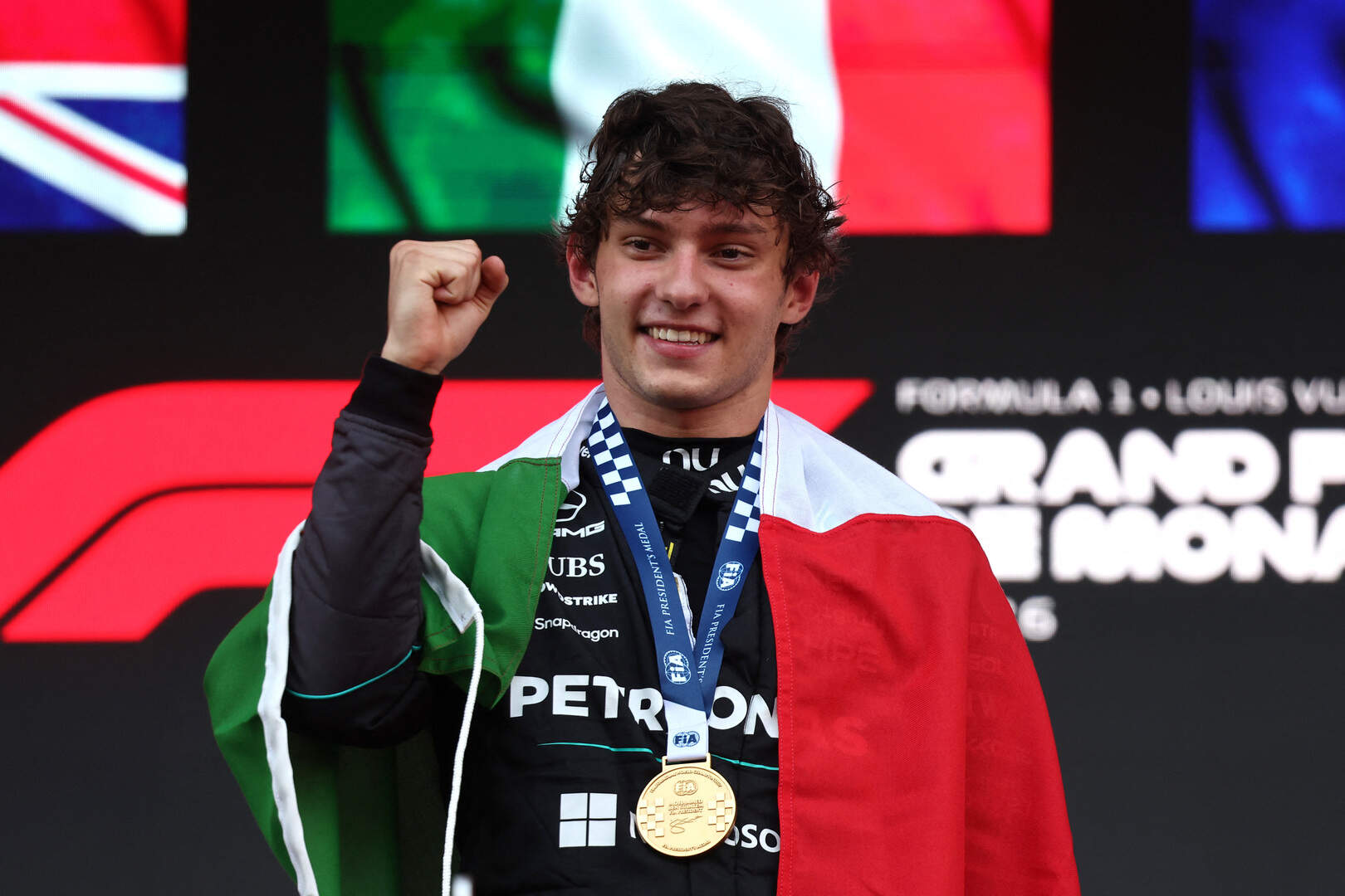 Grande casino, grande Kimi: WK-leider Antonelli rijdt in Monaco naar ...