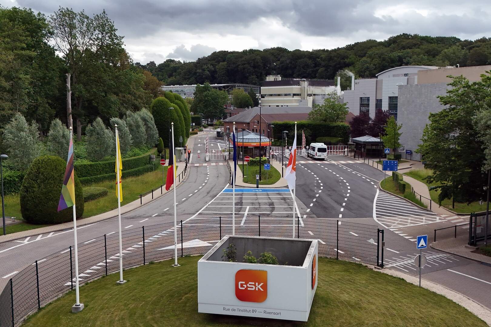 GSK pompt 150 miljoen euro in ultramodern lab in Wallonië voor “vaccins ...