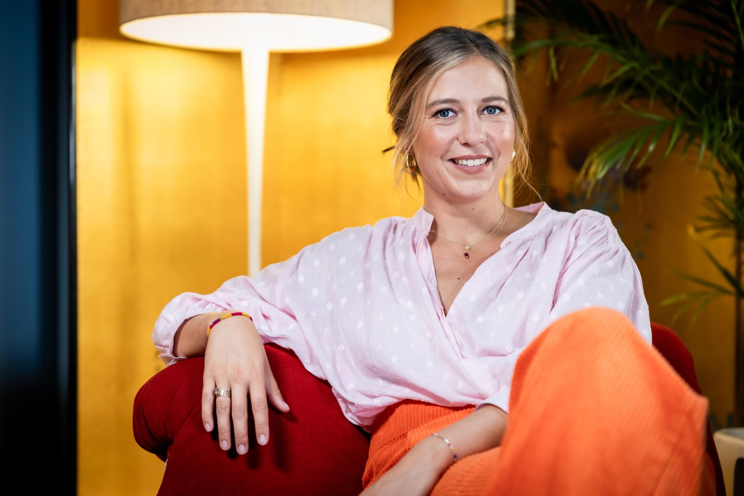 Paulette is nieuwe expert in ‘Stukken van mensen’: “Hard onderhandelen ...