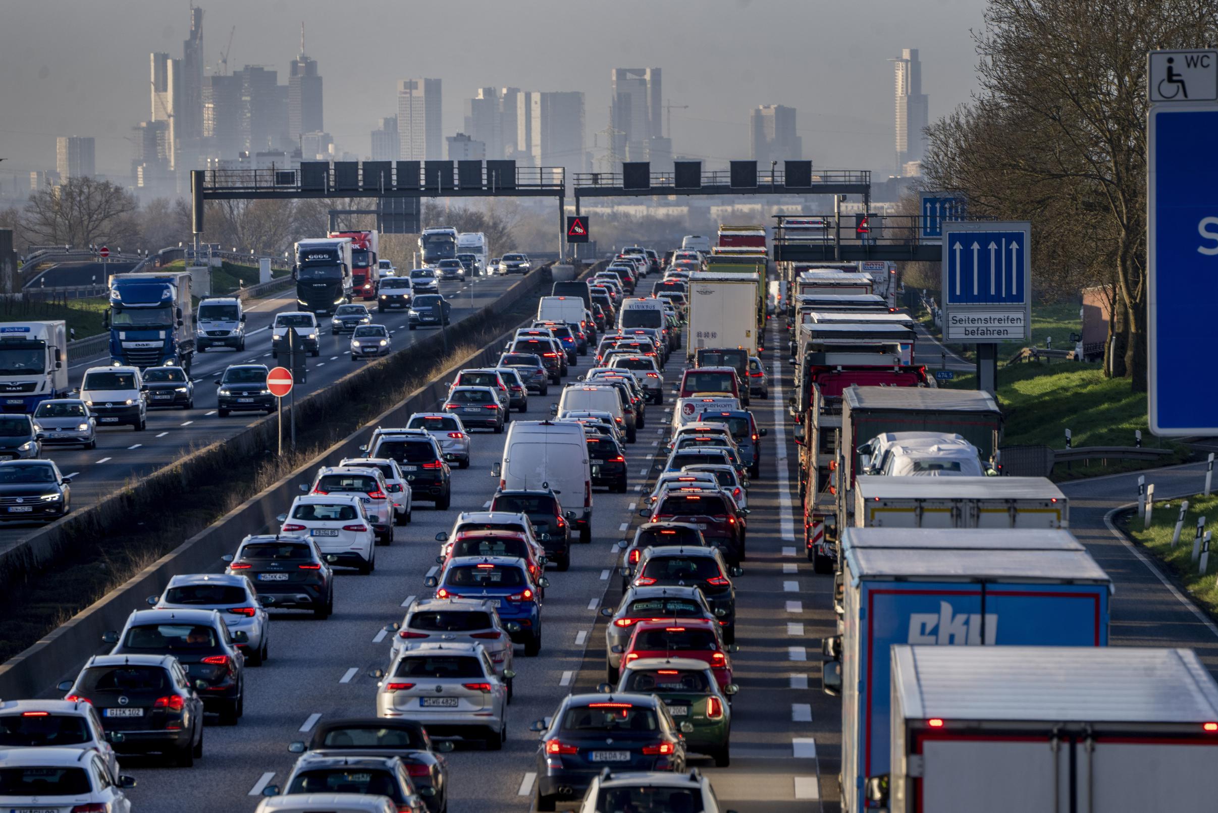 VAB verwacht dit weekend geen grote problemen op de weg, wel ...