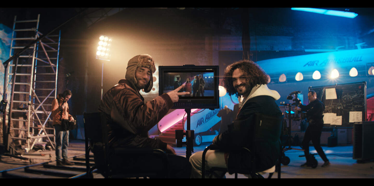 Brussels Airlines veiligheidsvideo: funky film van Adil en Bilall | GVA