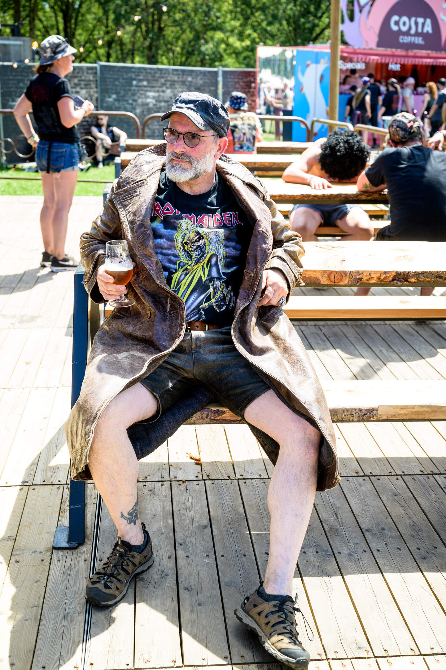 IN BEELD. Genoeg drank, al dan niet artistiek naakt en hete outfits: zo ...