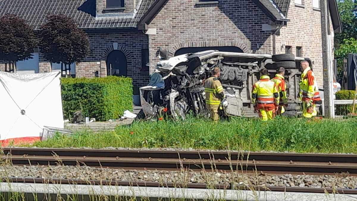 LIVE ONGEVAL BUGGENHOUT. Parket: “Gestorven buschauffeur had blanco ...