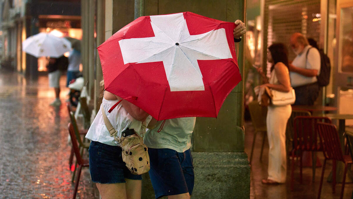 Zwaar onweer in Zürich verwondt meerdere mensen | Nieuwsblad