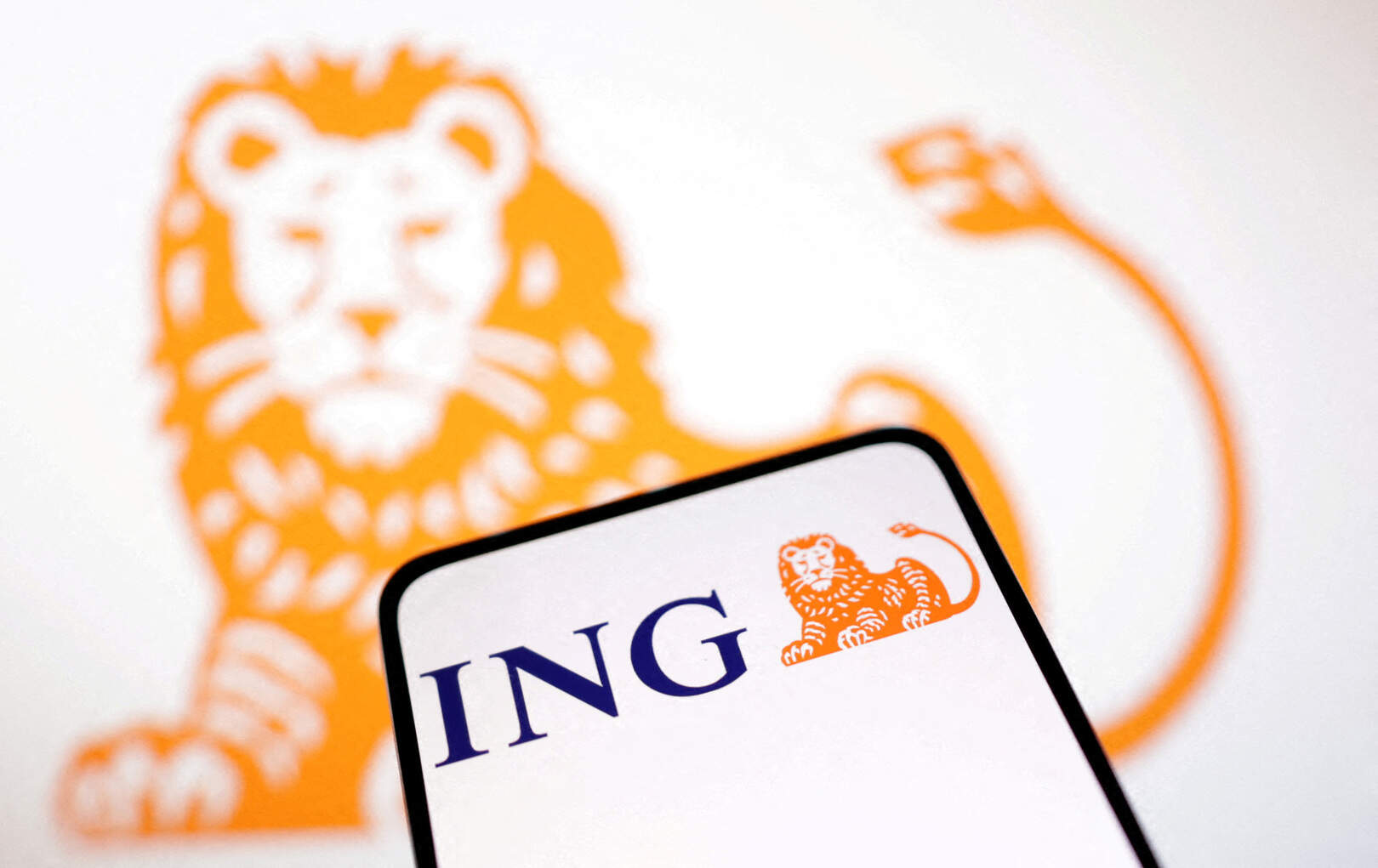 ING trekt prijzen op, “maar klanten krijgen meer” | Nieuwsblad