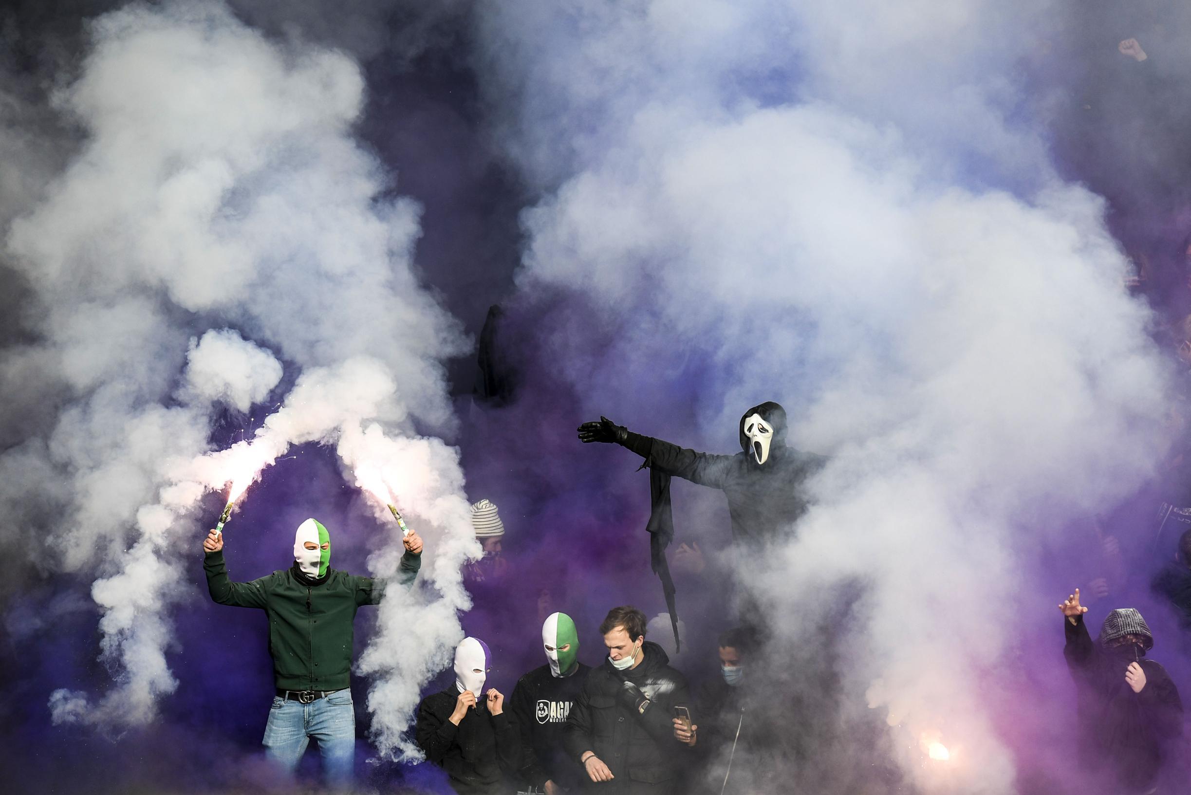 Voetbalbond bevestigt forfaitnederlaag Beerschot na gestaakte ...