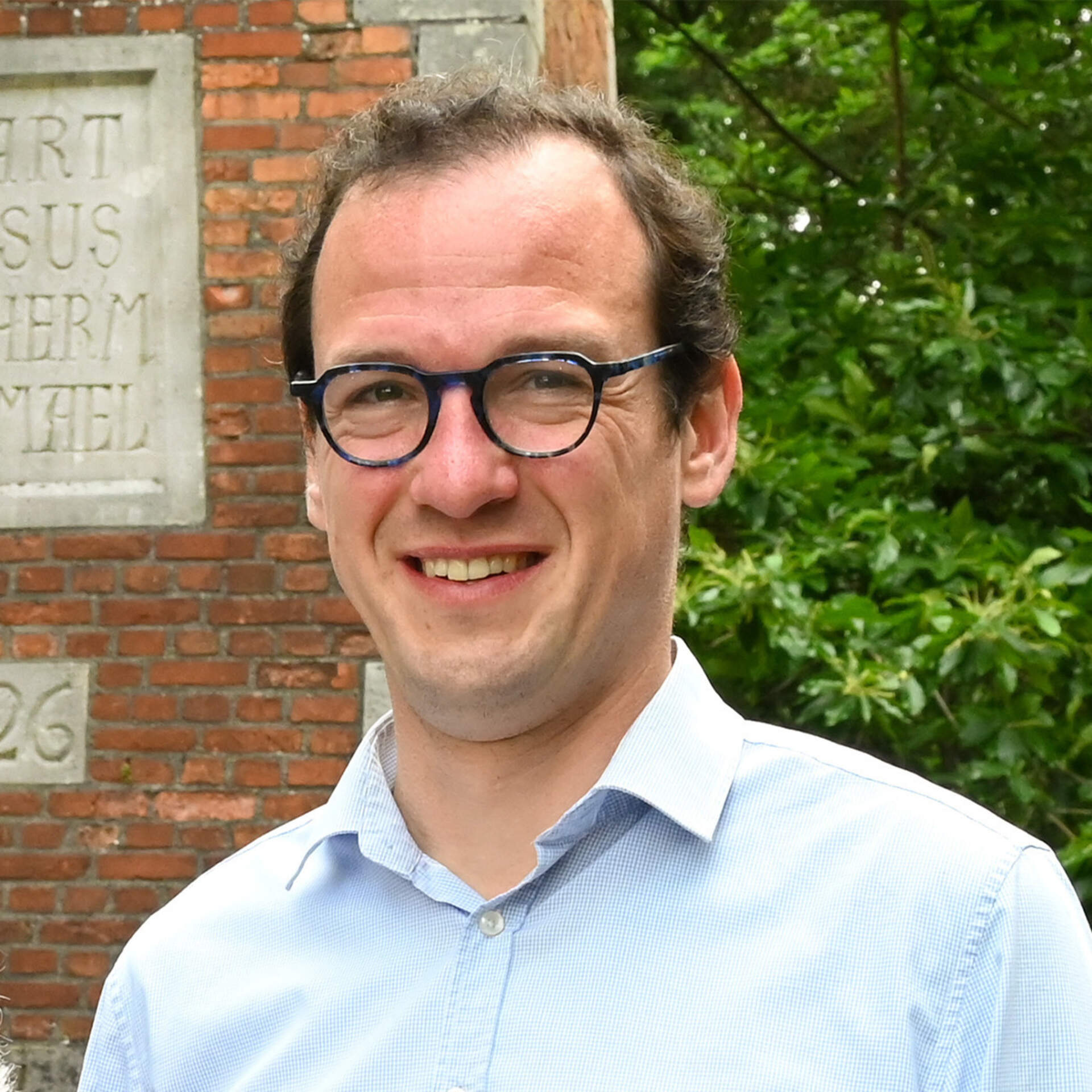 Heilig Hartbeeld in Wezemaal blaast 100 kaarsjes uit met feestjaar vol ...