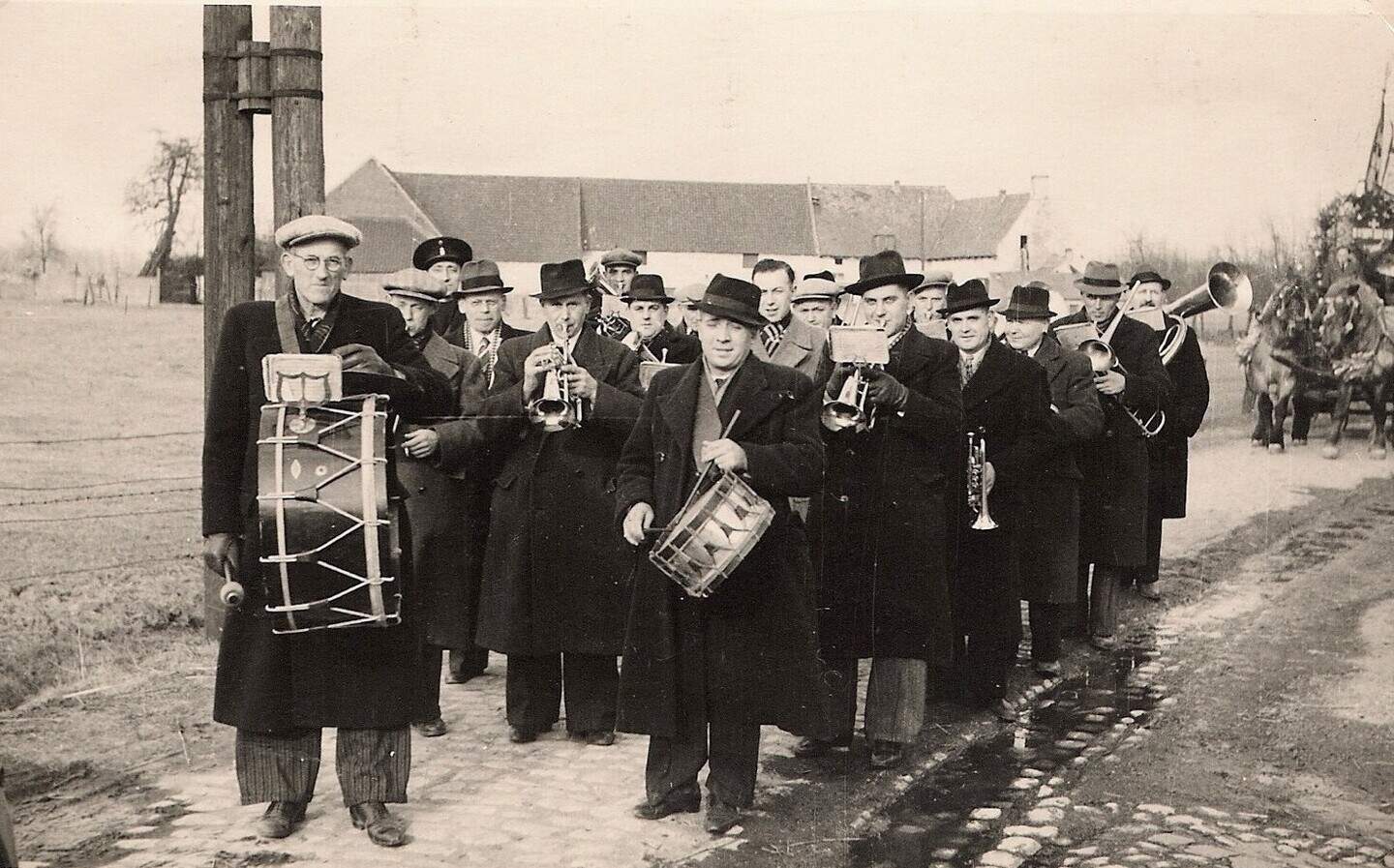 Koninklijke Fanfare Tenierskring bestaat 125 jaar maar blijft jong ...