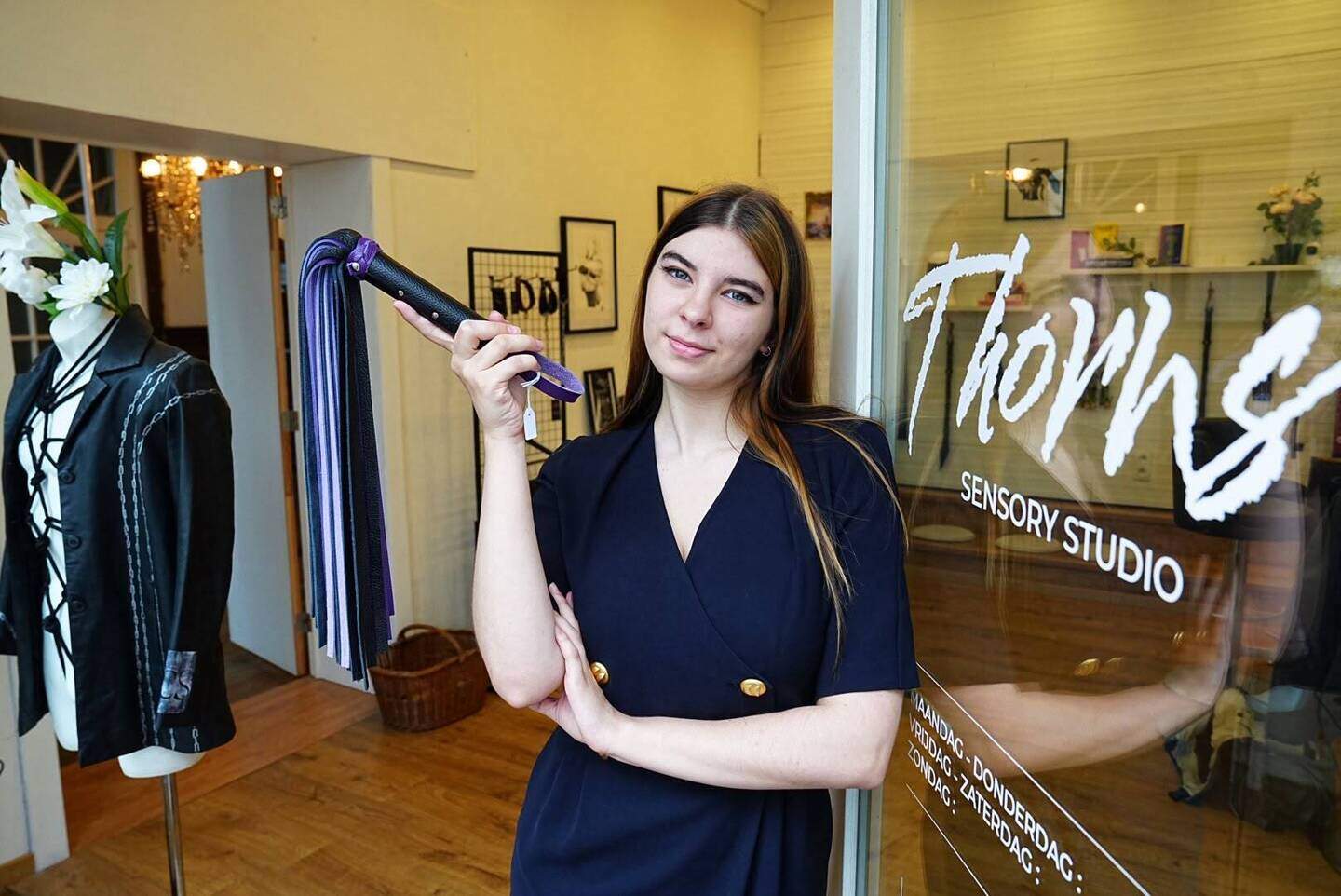 Seksshop sloot de deuren, maar vrijwilligers openen nieuwe: “De ...