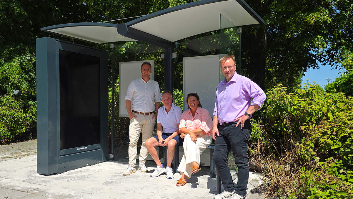 Nieuwe bushokjes, (digitale) infozuilen en fietsenstallingen moeten ...