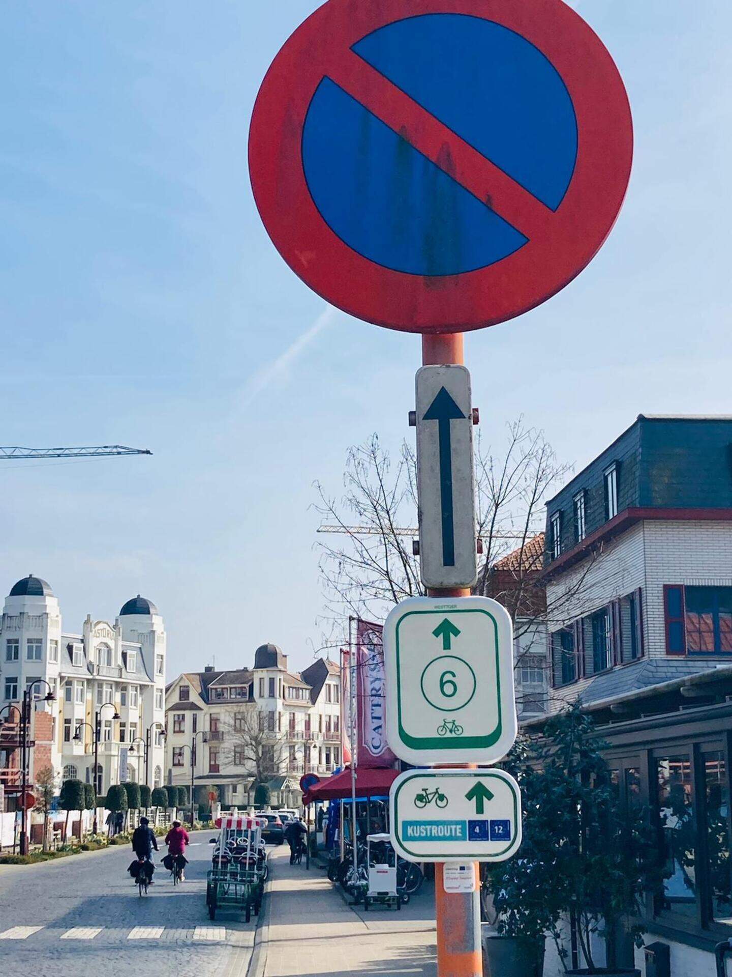 Klacht over geweigerde vergunning na ‘terrassendiscussie’ in Wenduine ...