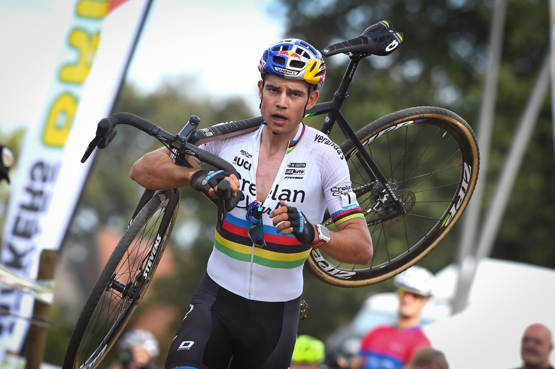 Ploeg speelt het hard: contractbreuk Wout van Aert moet uitgevochten ...