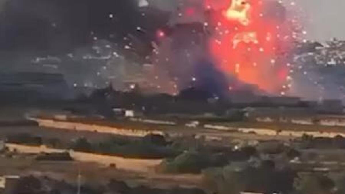 Twee gewonden na zware explosies in vuurwerkfabriek op Malta: “Alsof ...