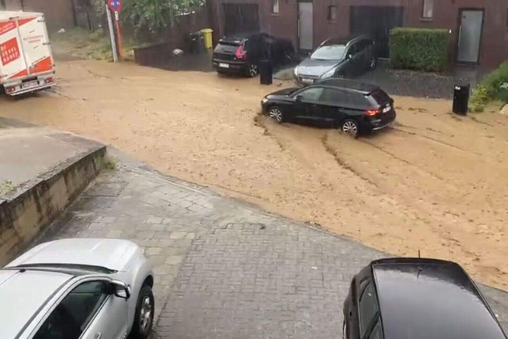 Ben je verzekerd voor schade door hagel? Wat moet je zeker (niet) doen ...
