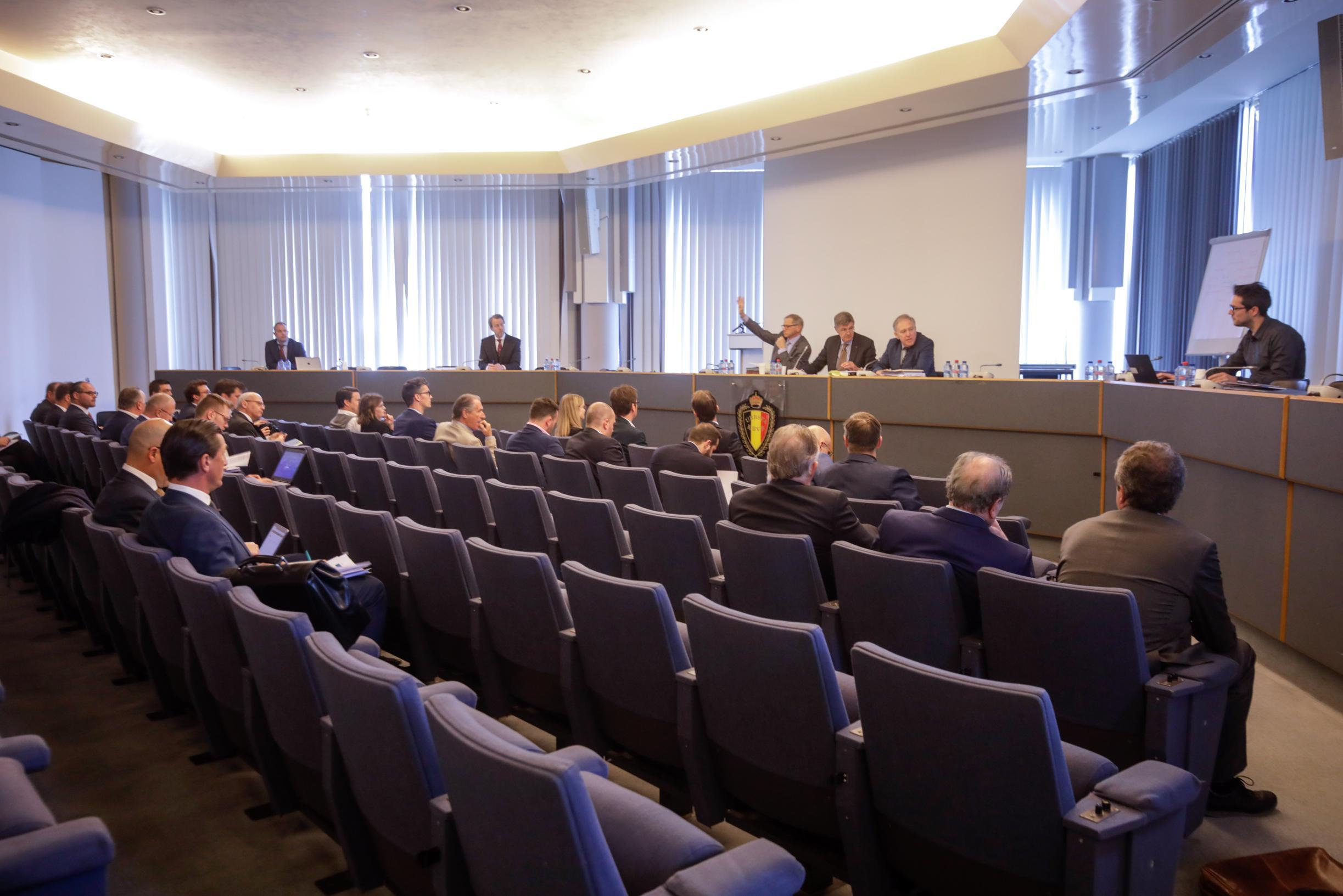 Zes jaar na datum: nog steeds geen zicht op datum proces Propere Handen ...