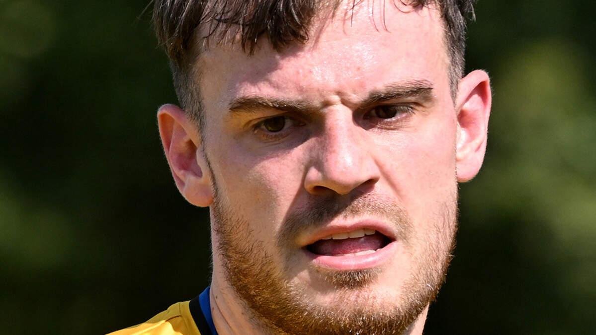Maarten Roofthooft schiet Pepingen-Halle voorbij Wolvertem Merchtem ...