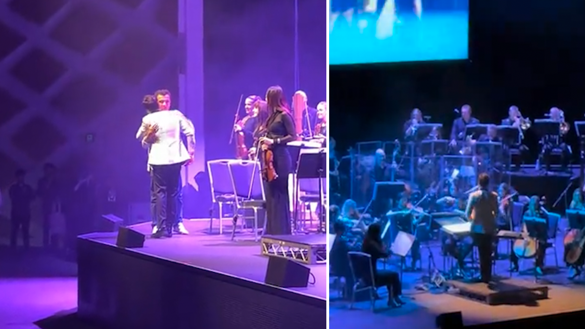 Indrukwekkend: toetsenist wordt ziek tijdens ‘La La Land’-concert, dus ...