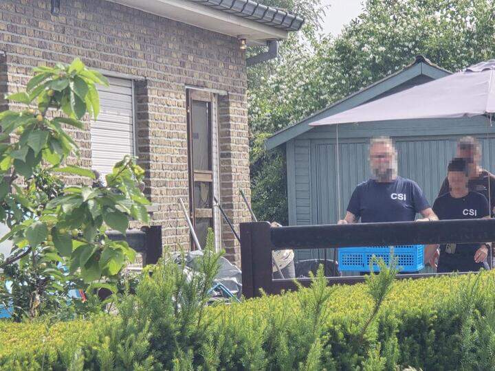 Verdacht overlijden van man in Sleidinge: vrouw (70) aangehouden voor ...
