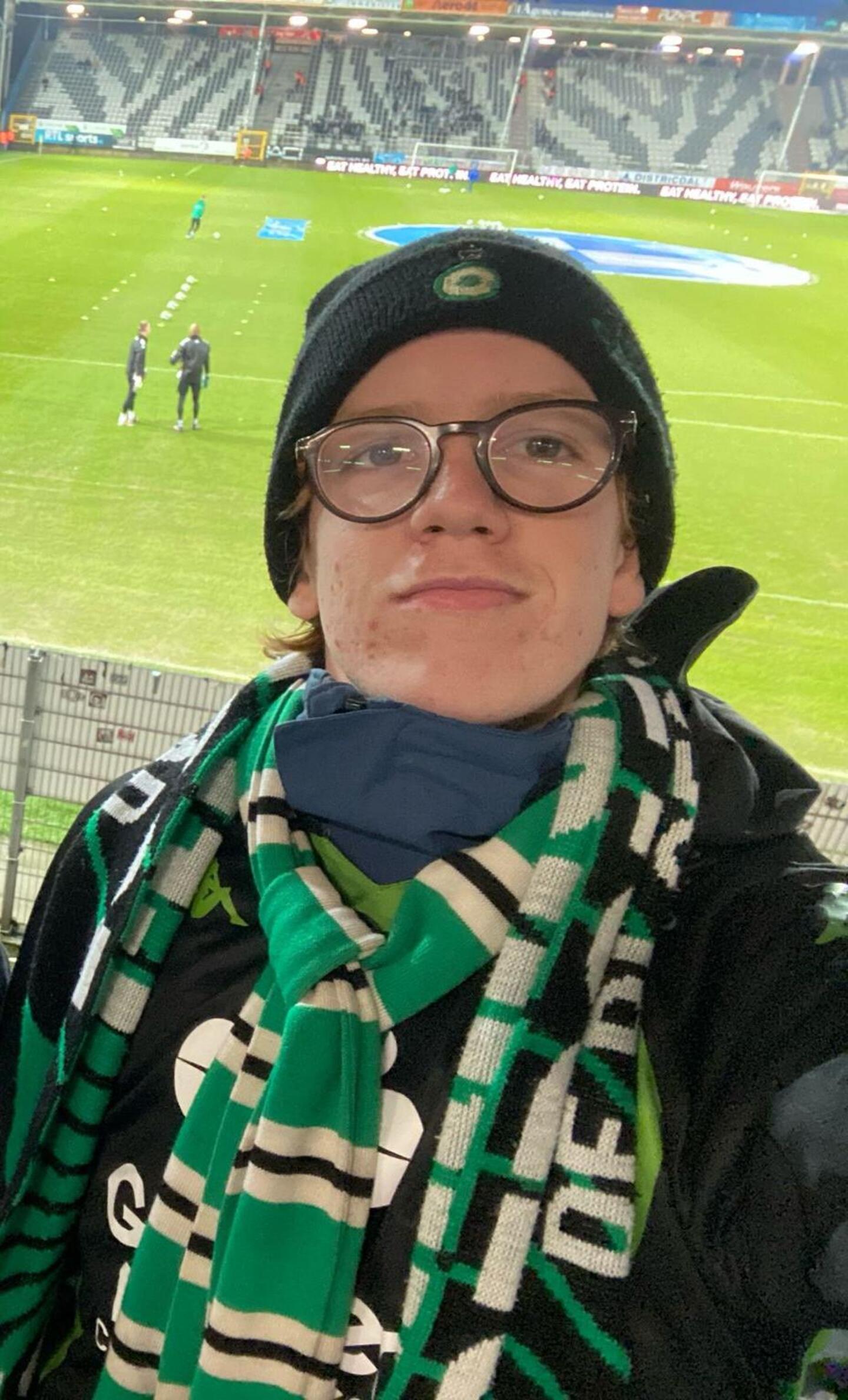Cercle Brugge-supporter Hannes is beschaamd over zijn “hooligan ...