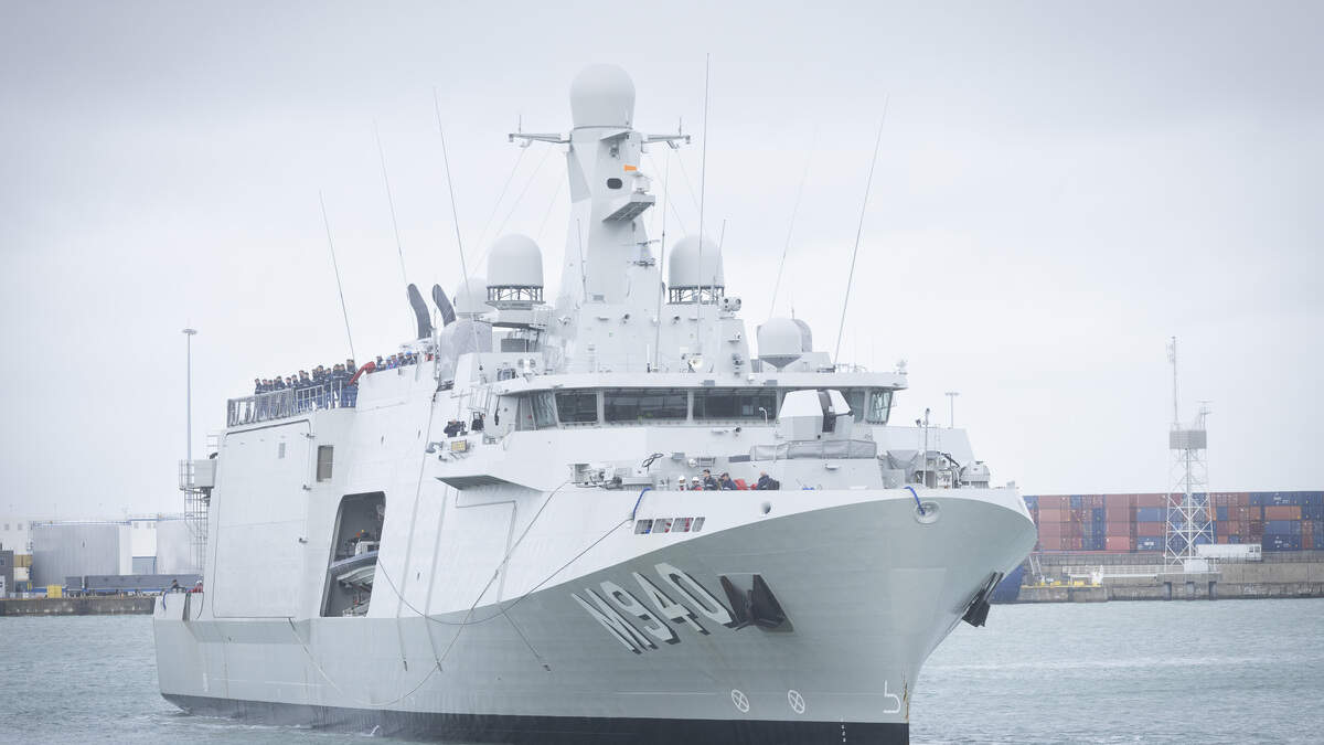 Nieuwe mijnenjager M940 Oostende krijgt officiële doop in thuisstad ...