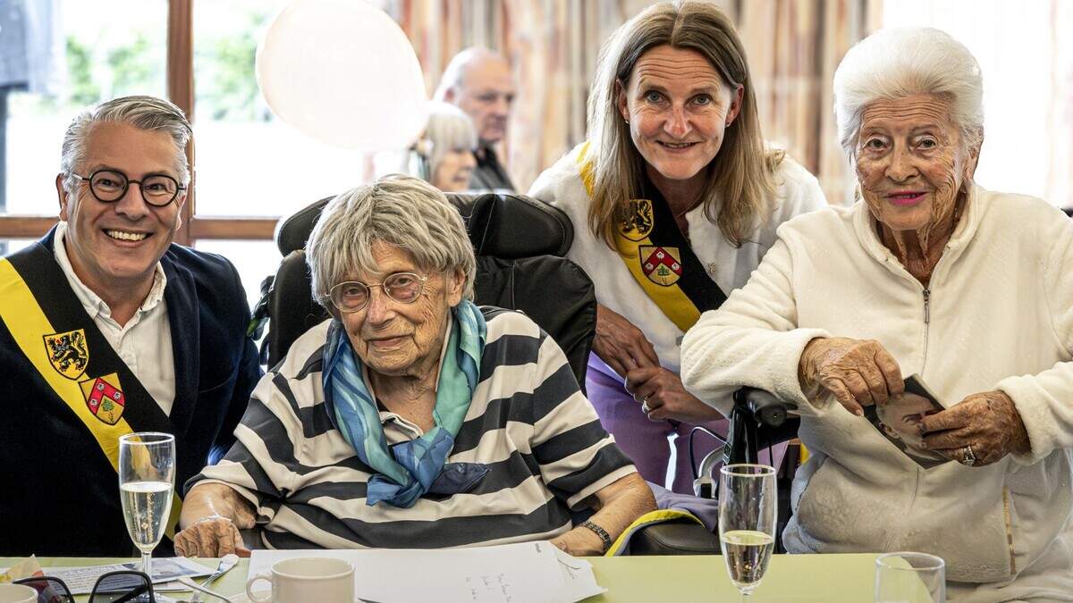 Zuster Myriam viert 104de verjaardag in woonzorgcentrum Lindenhove ...