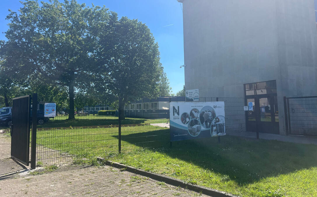 Scholencampus even ontruimd na bommelding, parket heeft al verdachte op ...