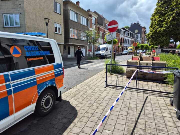 Zoektocht naar nieuwe slachtoffers van grote brand in Anderlecht loopt ...