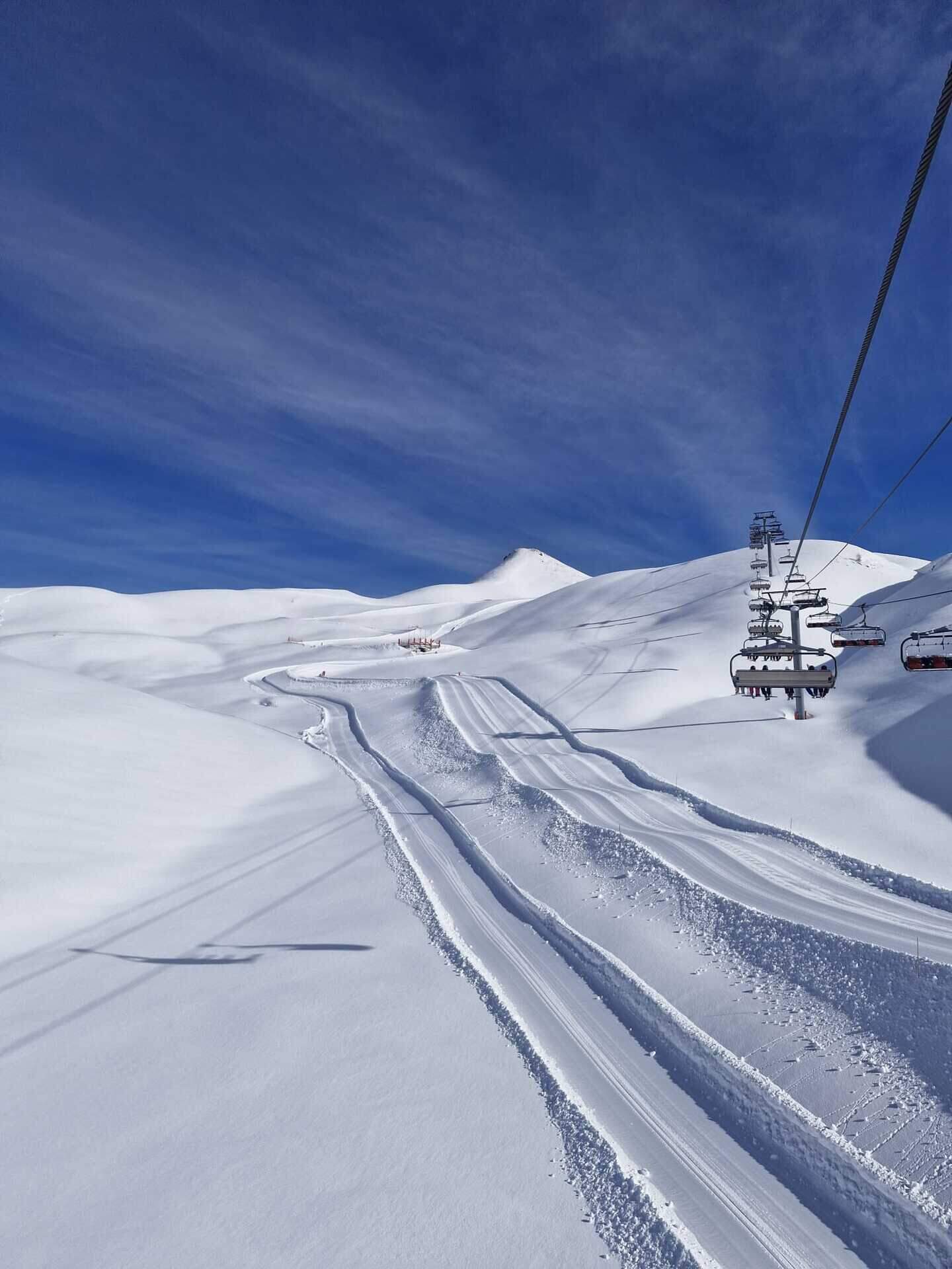 Enkele skipistes in La Plagne weer open ondanks groot lawinegevaar ...