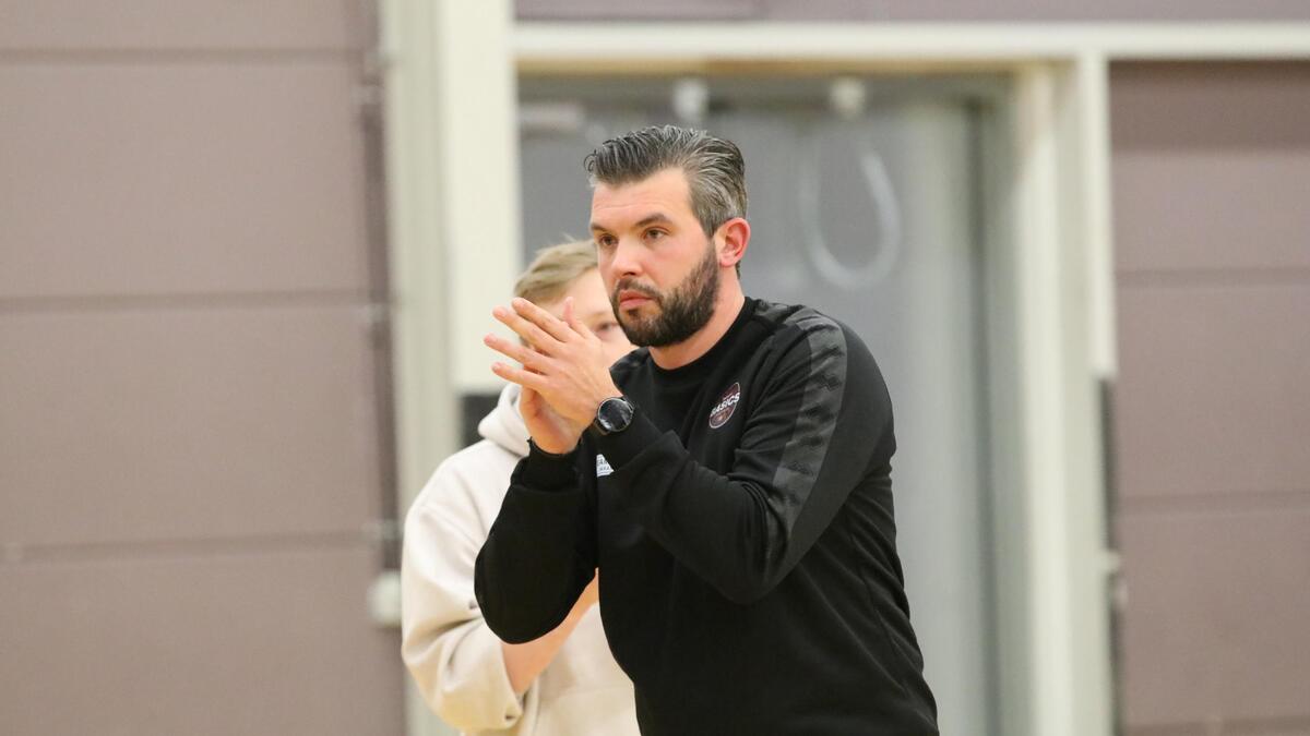 Dave Van den Brande jong en ambitieus: “Ik ben een basketbaldier ...