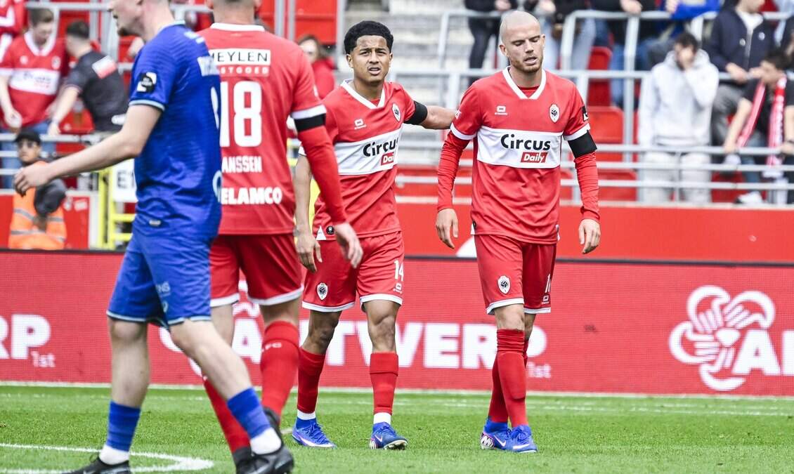 VIDEO. Geoffry Hairemans doet memorabel penaltymoment niet over bij ...