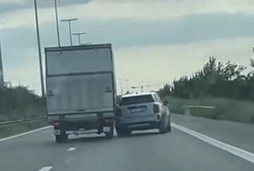 Poolse bestuurder (40) die minstens twintig wagens aanreed, wordt ...