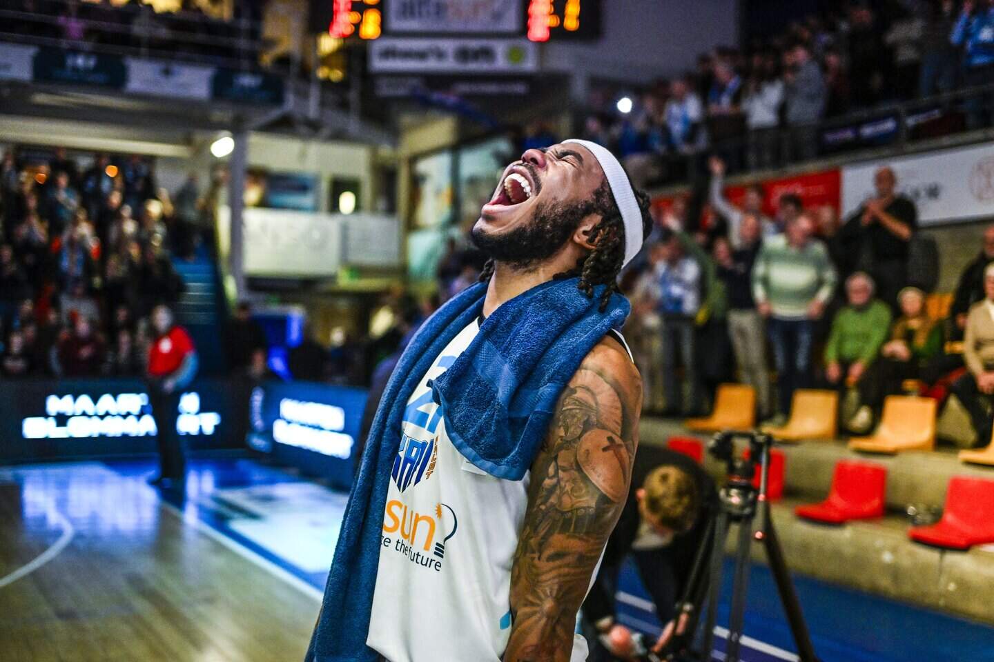 Amerikaanse sensaties Dante Maddox en Eddie Colbert III jagen hun NBA ...