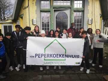 Dat plek van ontmoeting wordt afgebroken, zint groep mensen niet: “Het ...