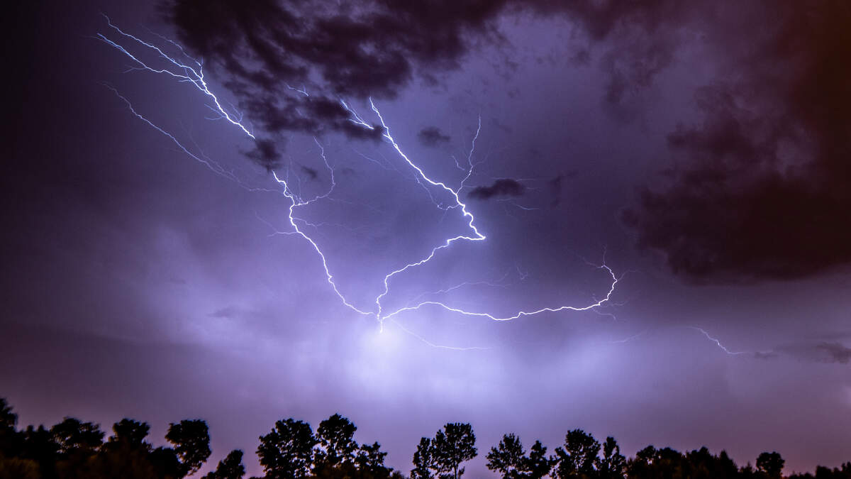 Beperkte schade na zwaar onweer | Nieuwsblad