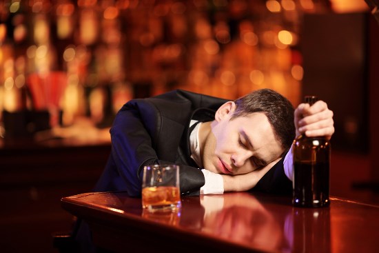 3.000 barmannen leren dronken klanten afschepen | Nieuwsblad