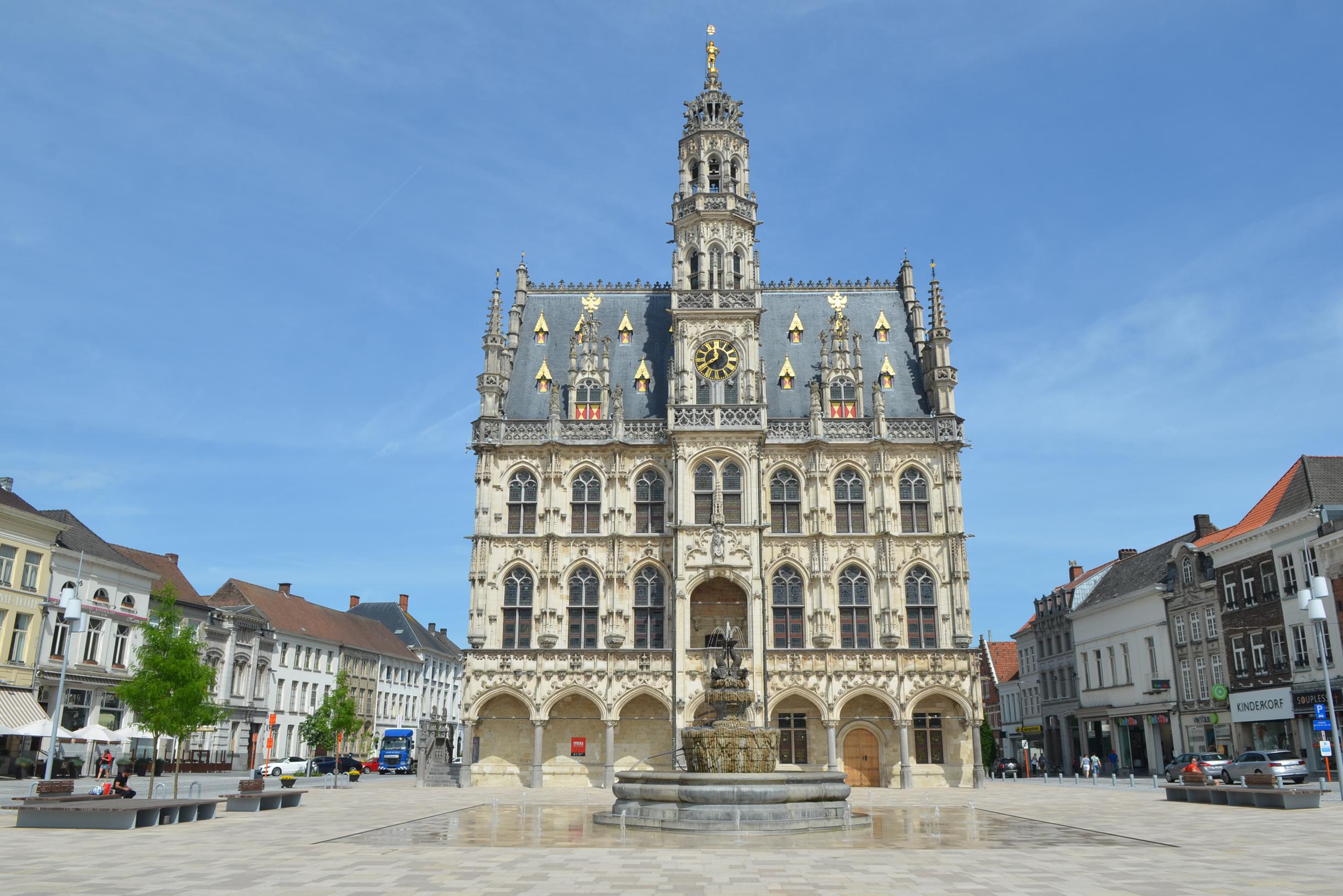 Stad neemt nieuw telefoonnummer in gebruik: “Willen voor iedereen ...