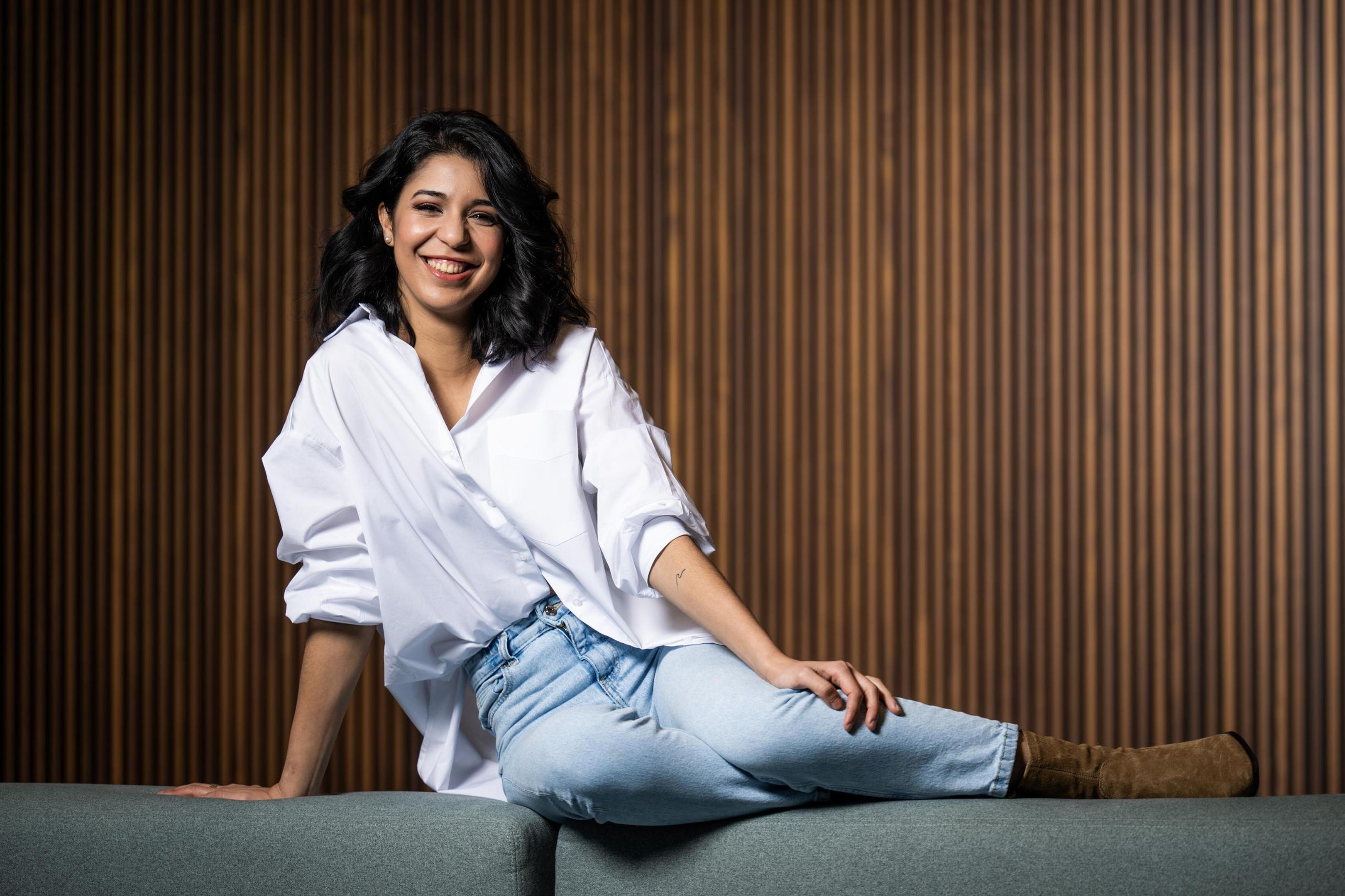 Sarah Mouhamou stopt na elf jaar als Ketnet-wrapper: “Ik heb een ... Sarah Mouhamou stopt na elf jaar als Ketnet-wrapper: “Ik heb een ...