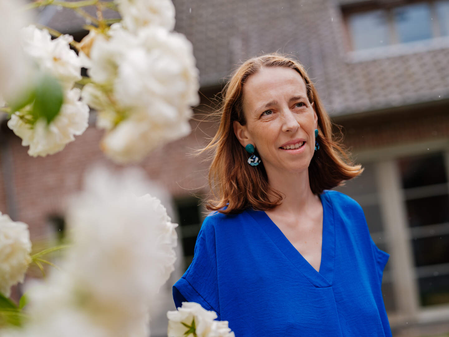 Eline (39) heeft ongeneeslijke kanker, maar zamelt toch geld in: “Voor ...