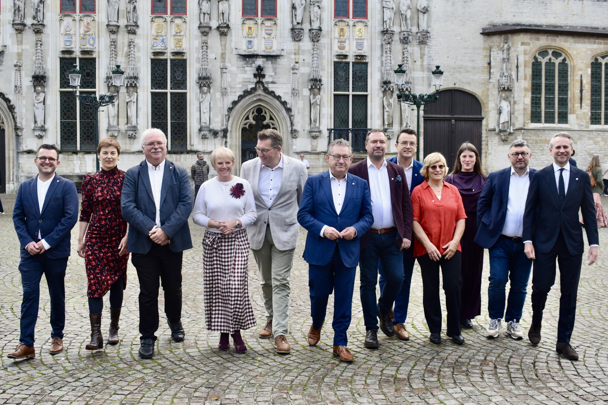 “Hier durfde ik zelfs niet van dromen”: nieuw Brugs schepencollege telt ...