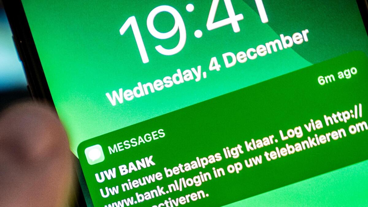 Slachtoffer verliest in enkele kliks 21.400 euro door valse banklink ...